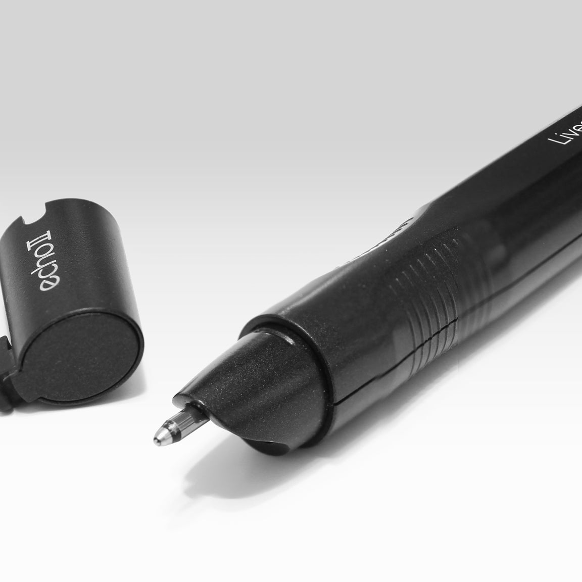Echo 2 Digital Notetaking Smart Pen - Livescribe Inc. (US)